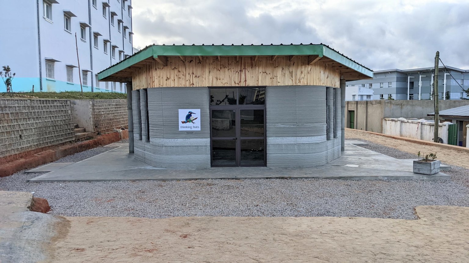 In Madagaskar wurde Schule aus 3D-Drucker fertiggestellt und eröffnet